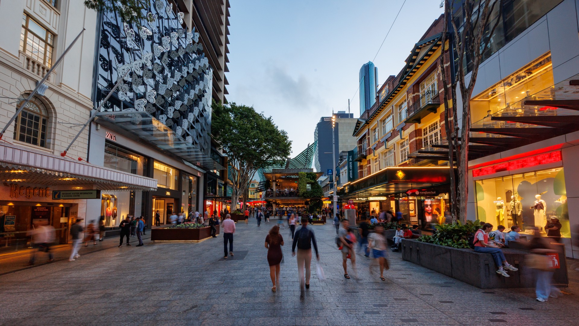 Your Guide to Shopping in Queen Street Mall
