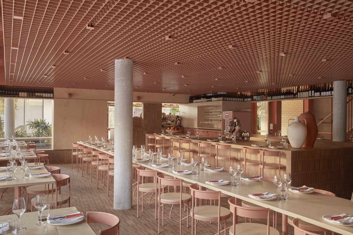 Where to eat and drink along James Street