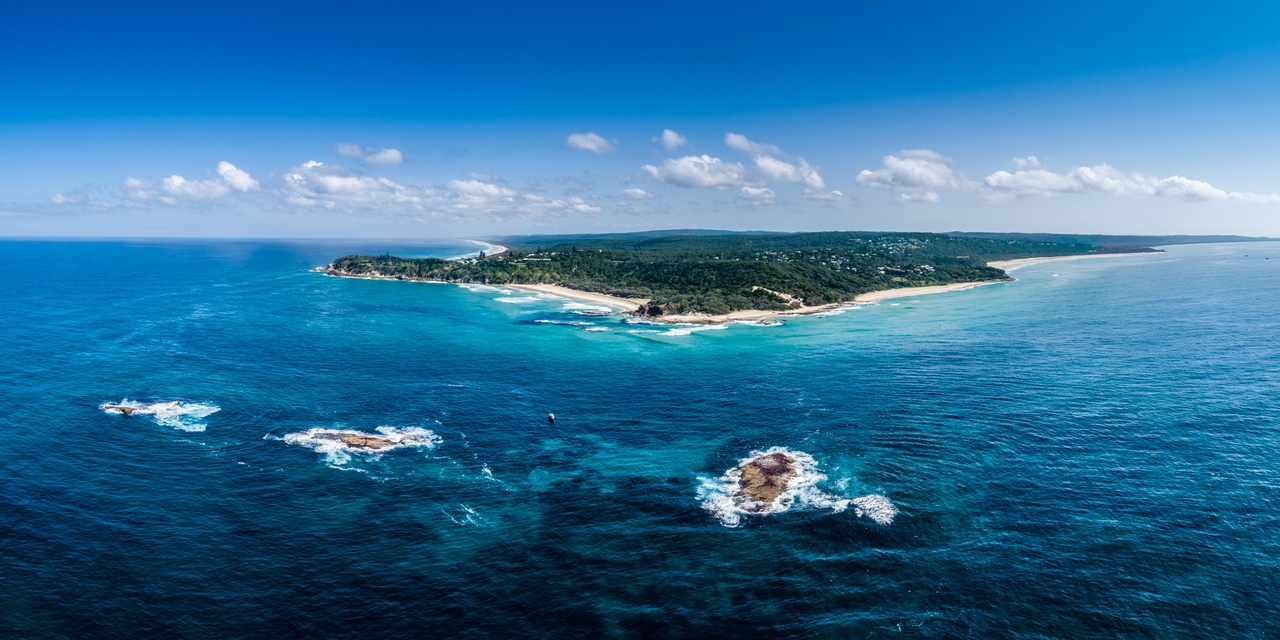 Cast yourself away on scenic North Stradbroke Island/Minjerribah with ...